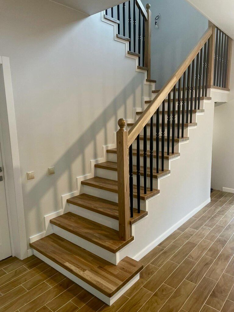 Merdiven ve korkuluklar 99 Steps, Podolsk, foto