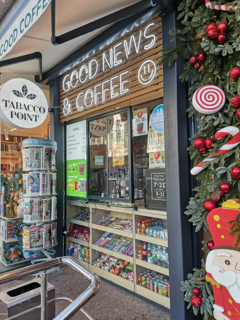 Gazete bayi Good News & Coffee, Kişinev, foto