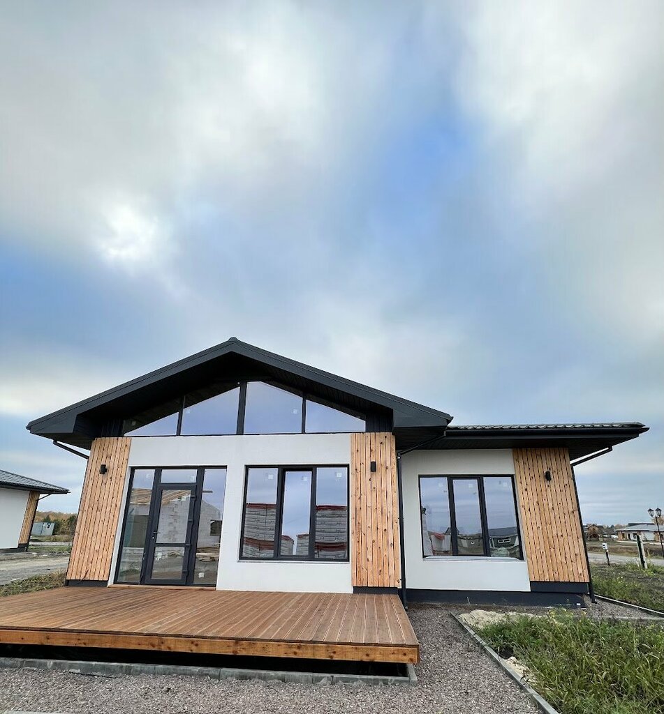 Yazlık ev inşaatı Giko, Tiumen, foto