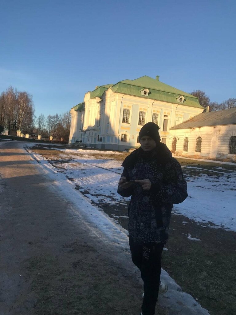 Sergi salonları, galeriler Музей-заповедник А.С. Грибоедова Хмелита, выставочный павильон, Smolenskaya oblastı, foto