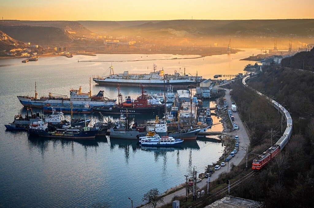 i̇skele причал № 59, Sevastopol, foto