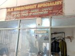 M. K embaroidery specialist (No:617C, Pakistan Employees Cooperative Housing Society, Block 2), dış giyim mağazası  Karaçi'den