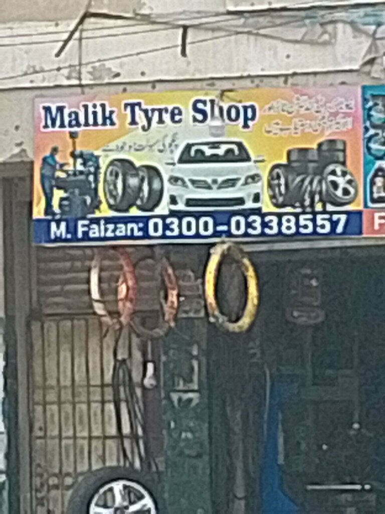 Jant ve lastikçiler Malik, Karaçi, foto