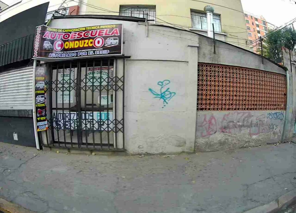 Sürücü kursları Conduzco Driving School, La Paz, foto