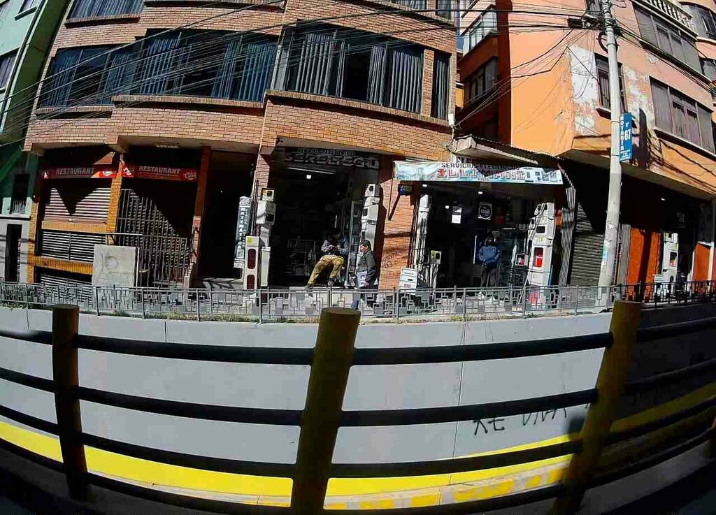 Kablo döşeme Servicio Electrico Serelteg, La Paz, foto