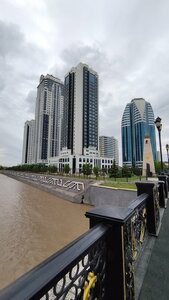 Грозный Сити (проспект Ахмат-Хаджи Абдулхамидовича Кадырова No:37, Грозный), restoran  Grozni'den