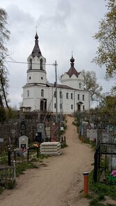 Пятницкое кладбище (Tver Region, Vyshniy Volochyok, Pyatnitskoye kladbishche), mezarlıklar  Vishniy Volochek'ten