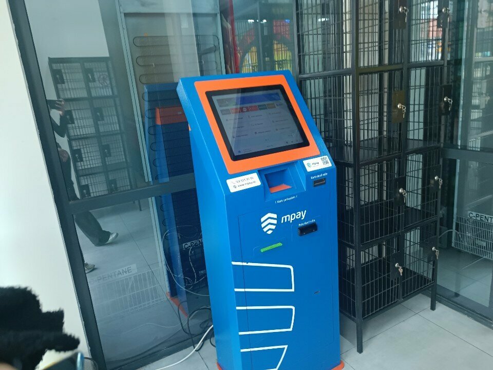 Para transferleri Mpay, Bakü, foto
