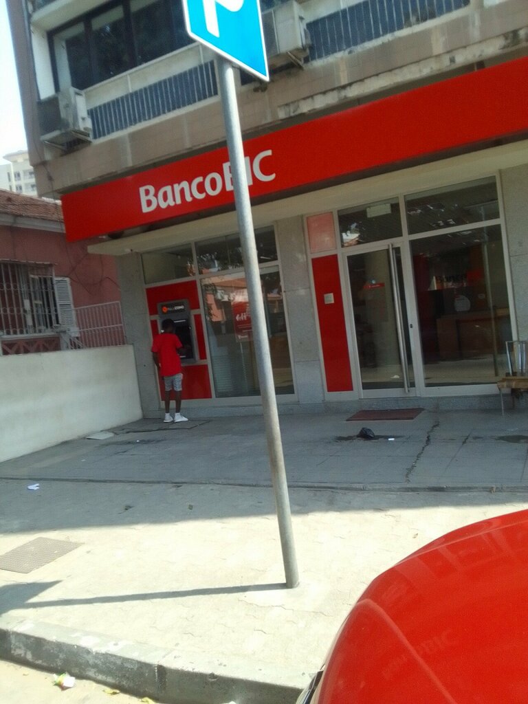 Banka Banco bic, Loanda, foto