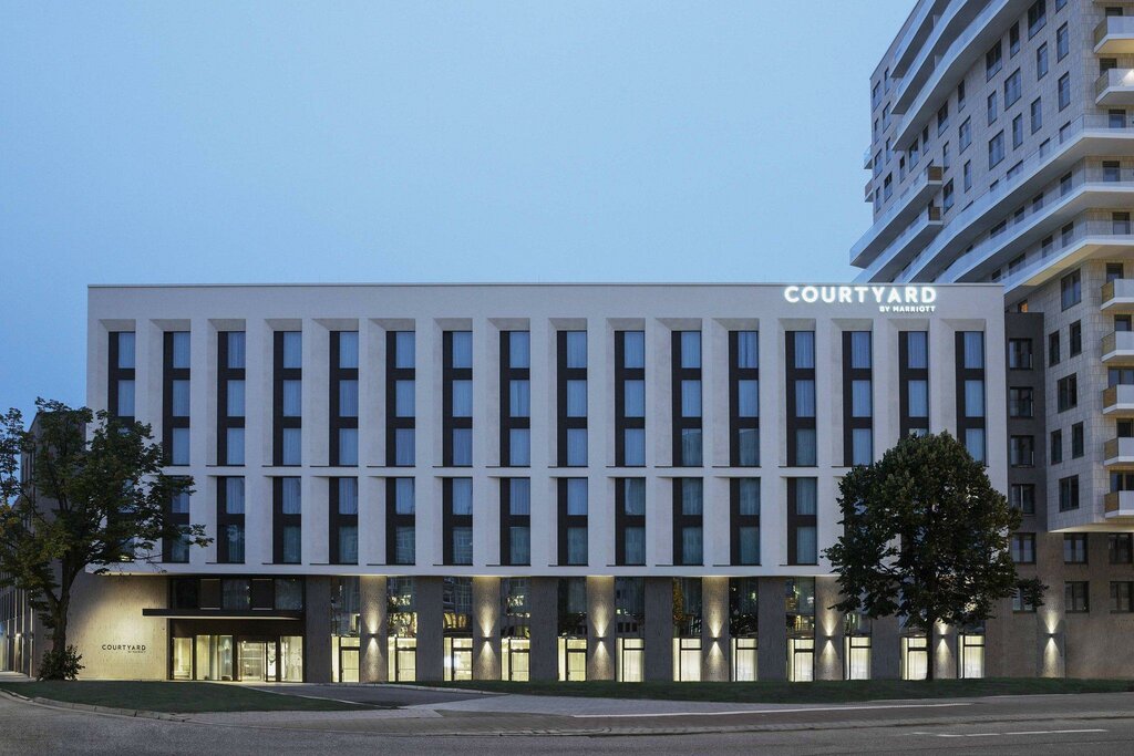 Otel Courtyard by Marriott Hamburg City, Hamburg, foto