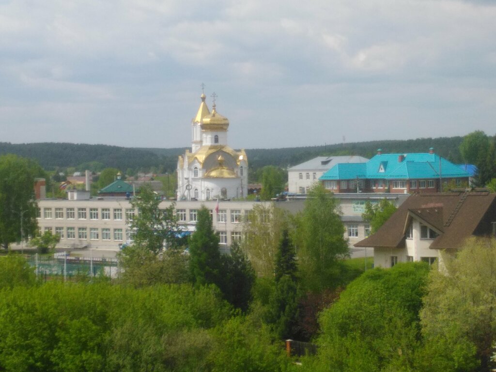 Anıt, heykel Памятник датам истории посёлка Старопышминск, Sverdlovskaya oblastı, foto