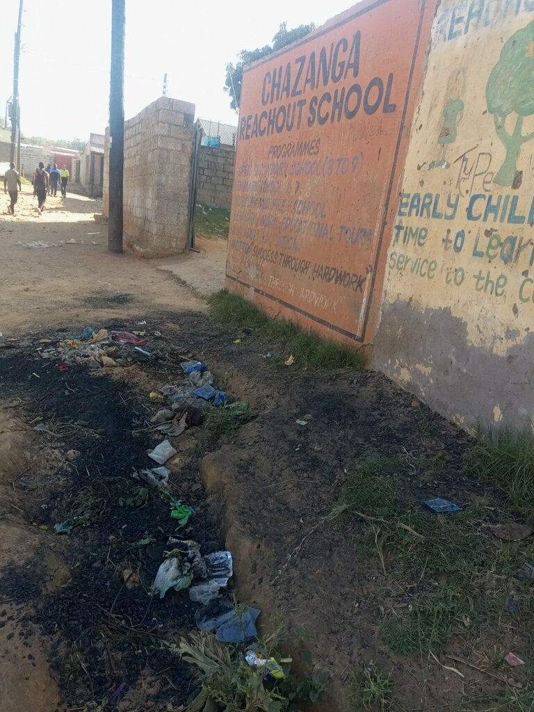 Özel okul Chazanga reach out school, Lusaka, foto