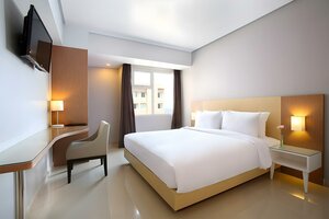 Hotel Santika Depok (West Java, Jalan Raya Margonda), otel  Depok'tan
