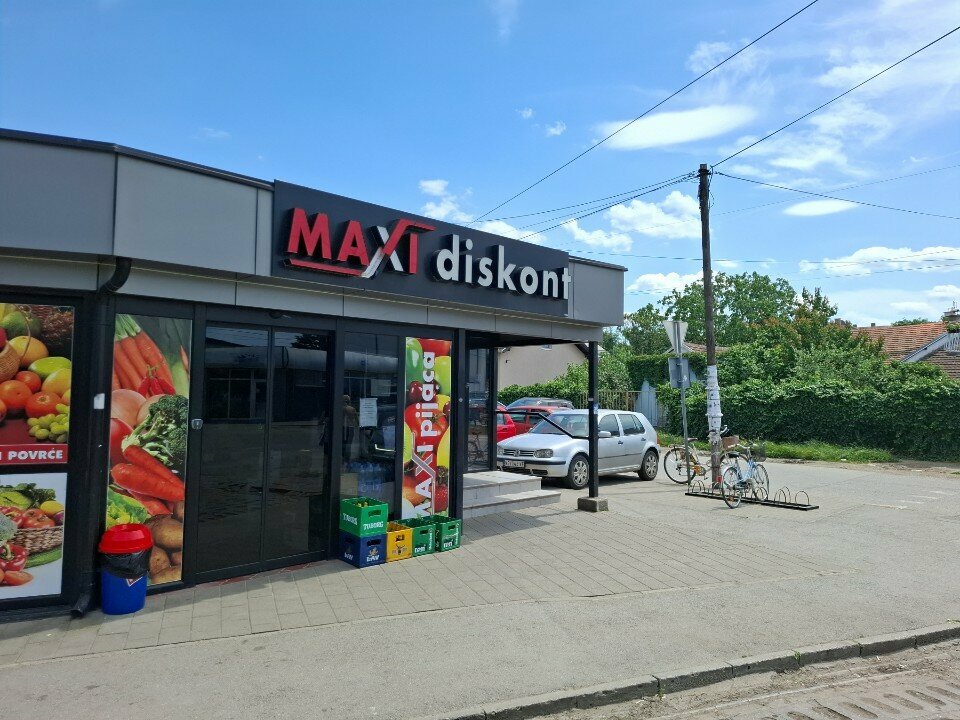 Süpermarket Maxi Diskont, Güney Backa İlçesi, foto