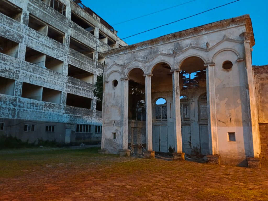 Sinemalar Кинотеатр имени Мацика, Oçamçıra, foto