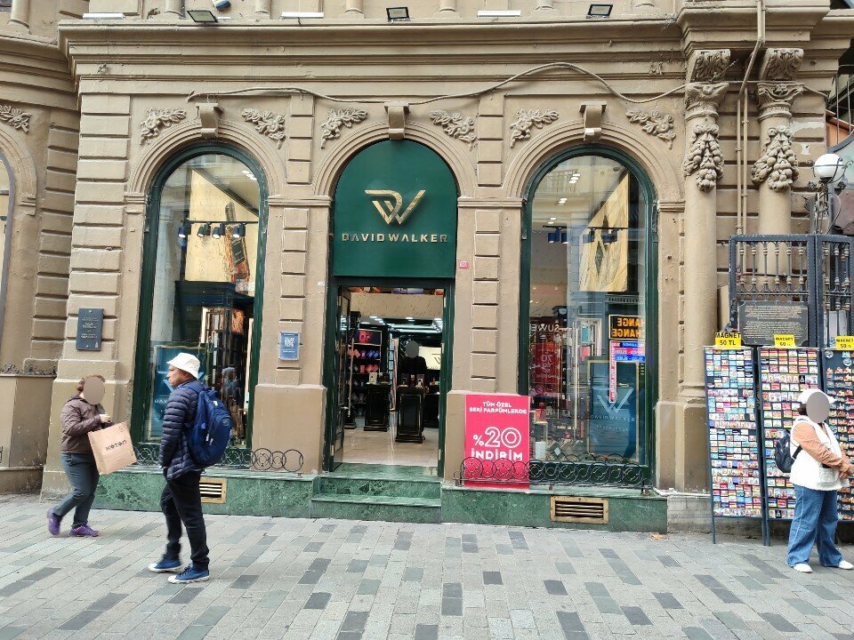Kozmetik ve parfümeri mağazaları David Walker, İstanbul, foto