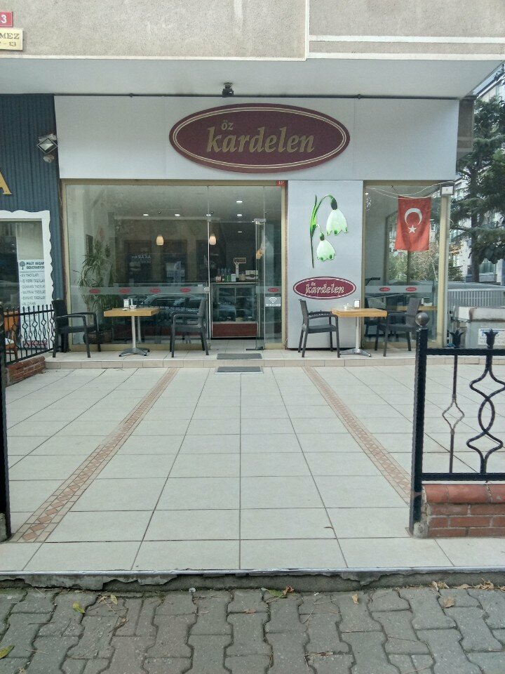 Pasta, şekerleme ve tatlı Öz Kardelen Pastanesi, İstanbul, foto