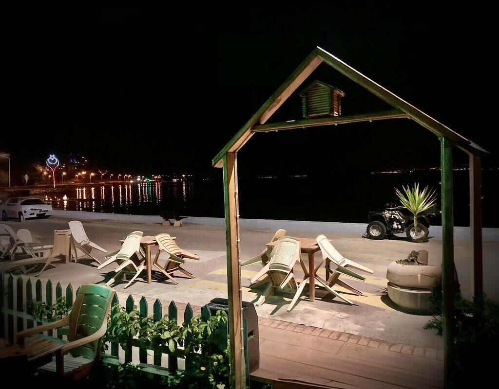 Restoran Halıdere Mamba Cafe, Gölcük, foto