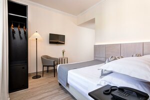 Grand Hotel Arenzano (Lungomare Stati Uniti No:2, Arenzano), otel  Ligurya'dan
