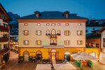 Hotel Royal (Via Stazione No:2, Cortina d'Ampezzo), otel  Cortina d'Ampezzo'dan