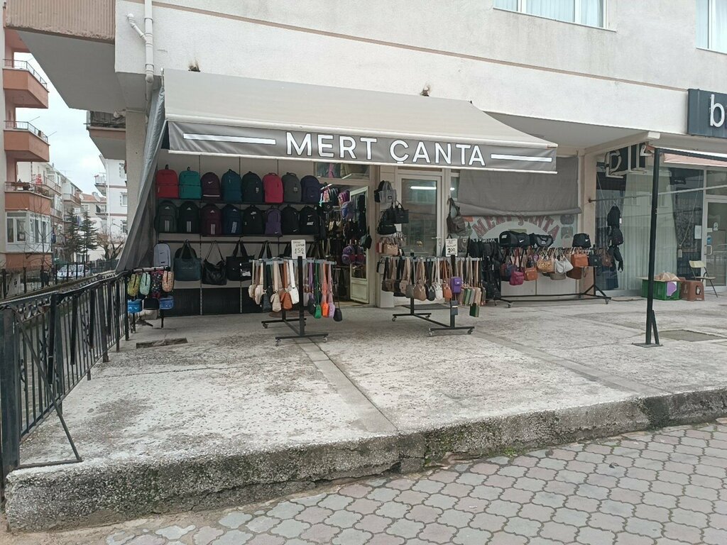Çanta ve valiz mağazaları Mert Çanta, Ankara, foto