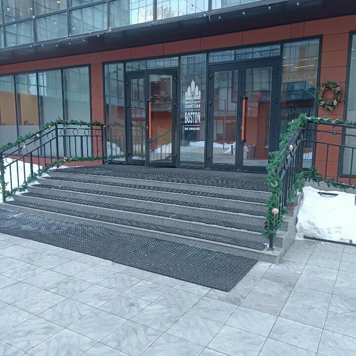 ATM'ler Alatau City Bank, Astana, foto