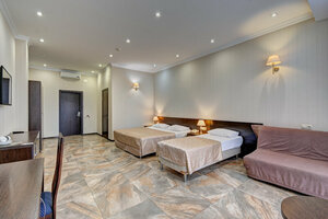 Hotel Black Sea (Lenina Street No:219А/5), otel  Soçi'den