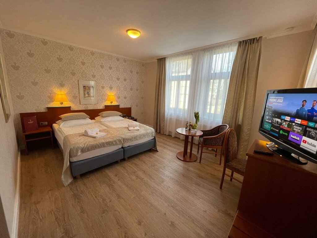 Otel Hotel Kolossos Düsseldorf - Neuss, Kuzey Ren‑Vestfalya, foto