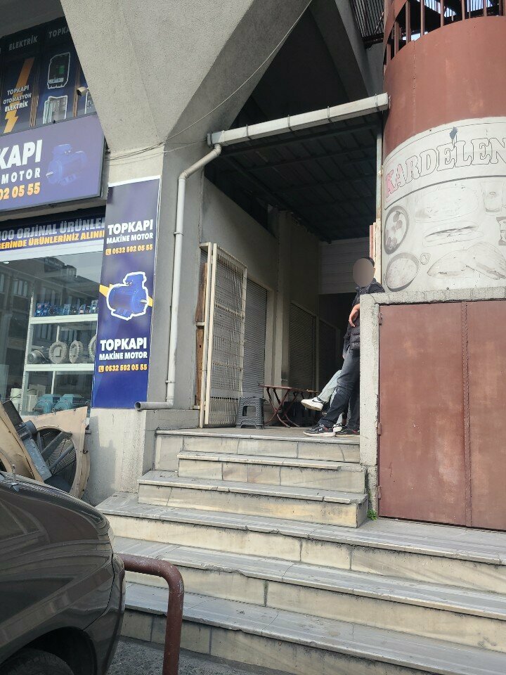 Fast food Kardelen Büfe, İstanbul, foto