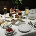 Drednout (Avrovovskaya Street No:10), restoran  Vladivostok'tan