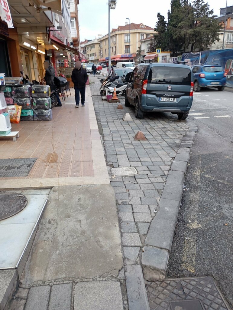 ATM'ler Türkiye Finans Paratik, İstanbul, foto