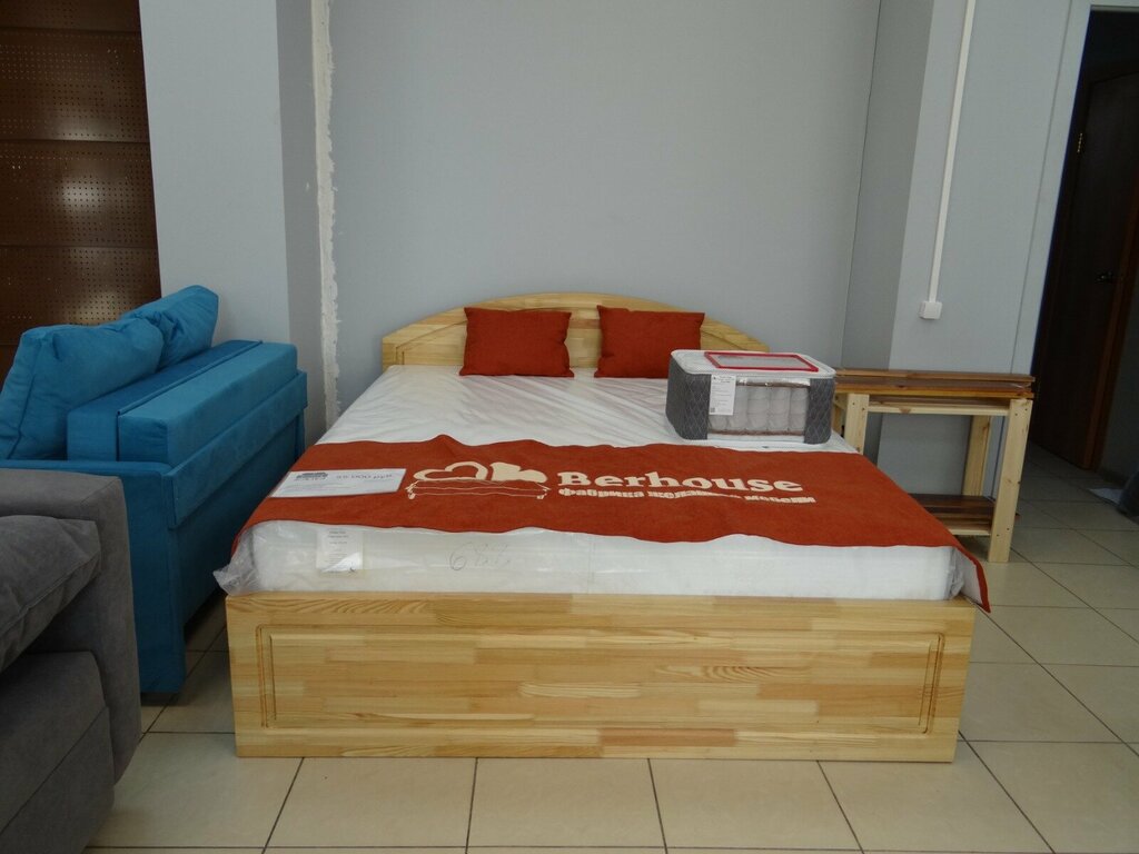 Mobilya mağazaları Дом-Уют, Beriozovski, foto