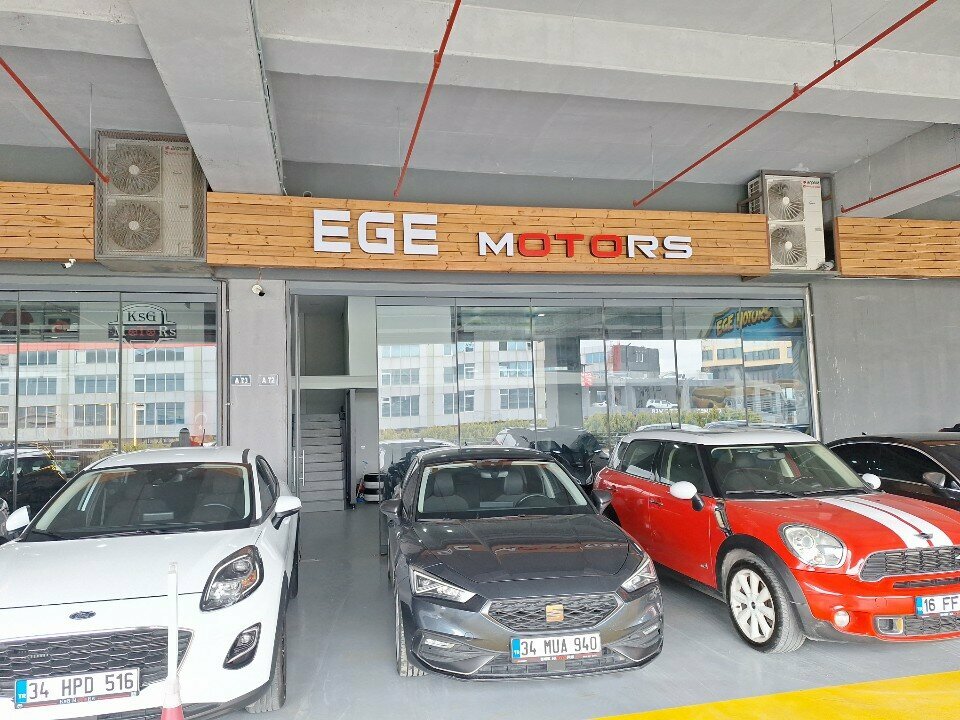 i̇kinci el araç satışı Motors-Otostat Sancaktepe, İstanbul, foto