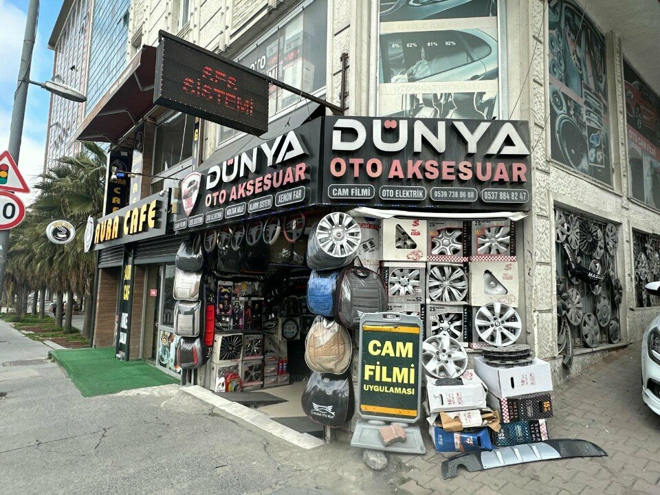 Oto aksesuarları Dünya Oto Aksesuar, İstanbul, foto