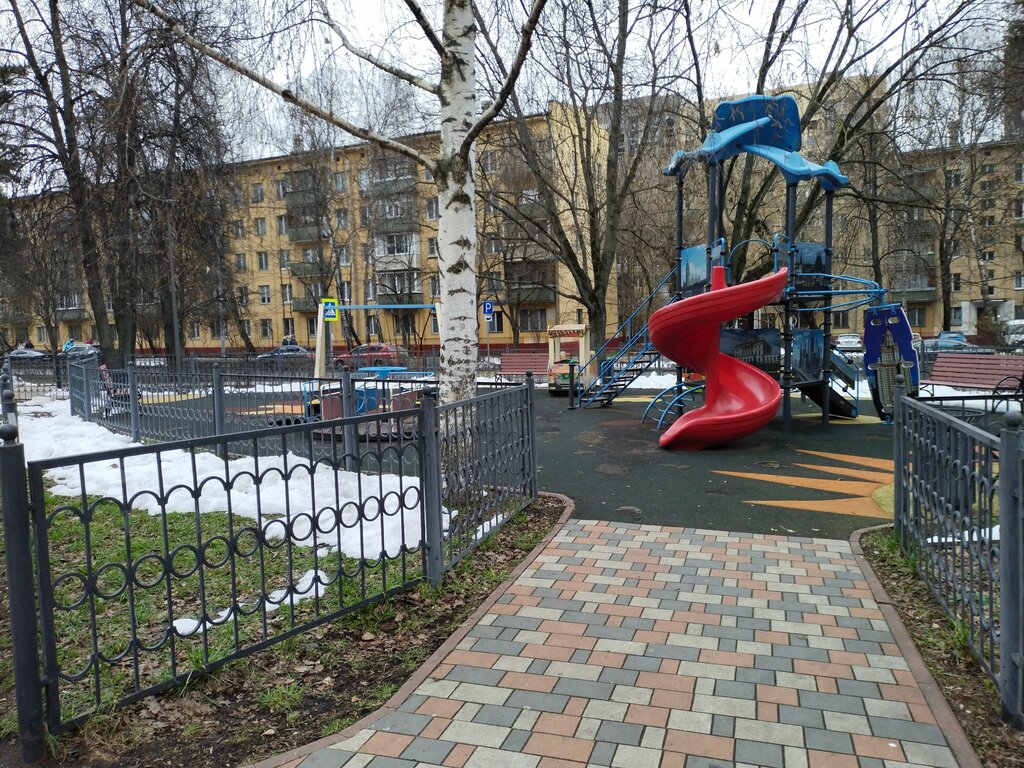 Oyun alanı Playground, Moskova, foto