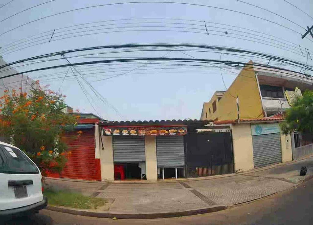 Fast food Snack Bernardino, Santa‑Krus, foto