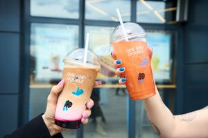 One and Double (Moscow Region, Reutov, Dzerzhinskogo Street), kahve dükkanları  Reutov'dan