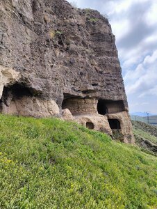 Caves (Kotayk Region), doğa  Kotayk'tan