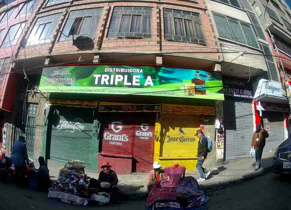Alkollü içecekler Triple A, La Paz, foto