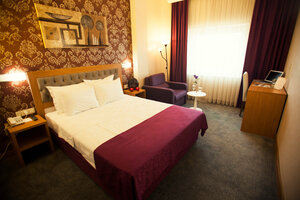 Helikon Business Hotel (İstanbul, Ümraniye, Küçüksu Cad., 8B), otel  İstanbul'dan