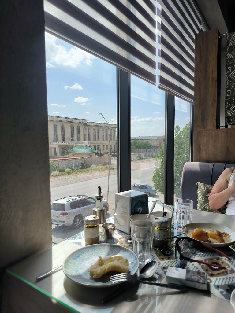 Kafe Turan, Türkistan eyaleti, foto