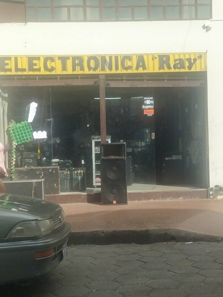 Elektronik eşya mağazaları Ray, Santa‑Krus, foto