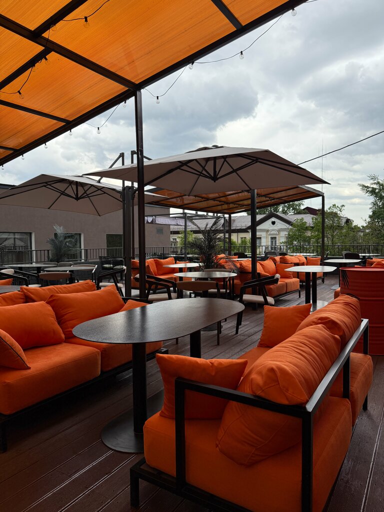 Bar Апероль Терраса, Tiumen, foto