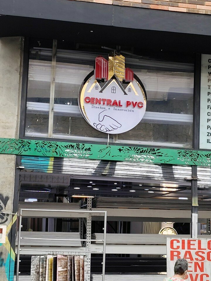 Mobilya mağazaları Central Pvo, Medellin, foto