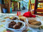 Vysota, kafe (Irkutskiy rayon, R-258 Baykal, 15-y kilometr, 2), kafe  İrkutskaya oblastından