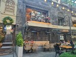 WineBurg (Saryan Street No:8), restoran  Erivan'dan