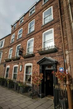 Otel Oyo The Townhouse, Durham, foto