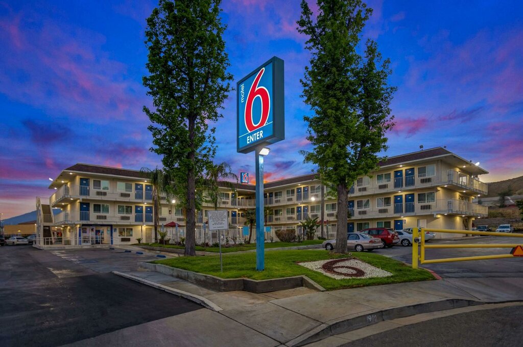 Otel Motel 6 San Bernardino, San Bernardino, foto