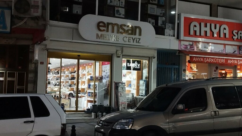 Züccaciye mağazaları Emsan Melike Çeyiz, İstanbul, foto