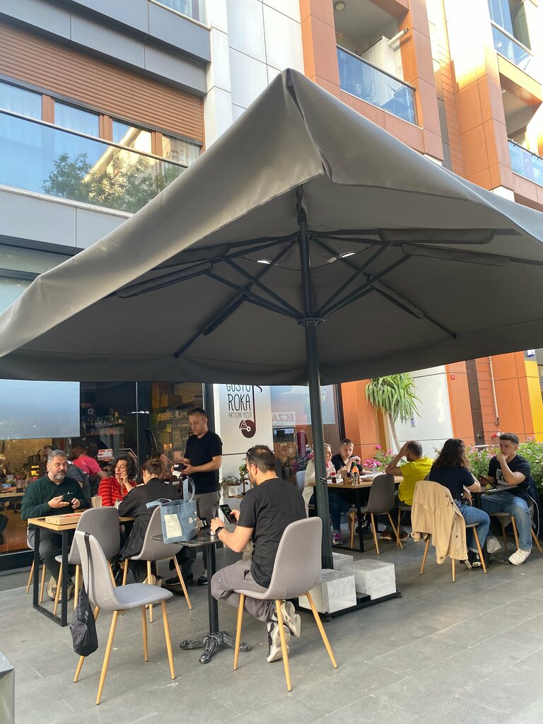 Restoran Gusto Roka Artisan Pizza, İstanbul, foto